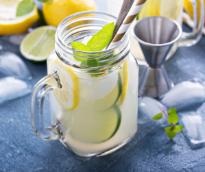 Easy Hard Lemonade Recipe – I Chug My Wine